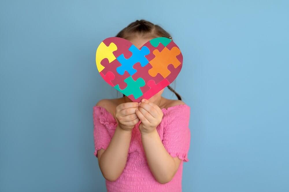 Sala de aula inclusiva: como acolher crianças autistas - Transformando ...